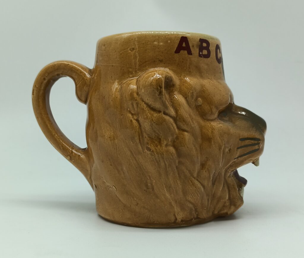 ABC Stout Lion Design Mug - Singapore Pickers