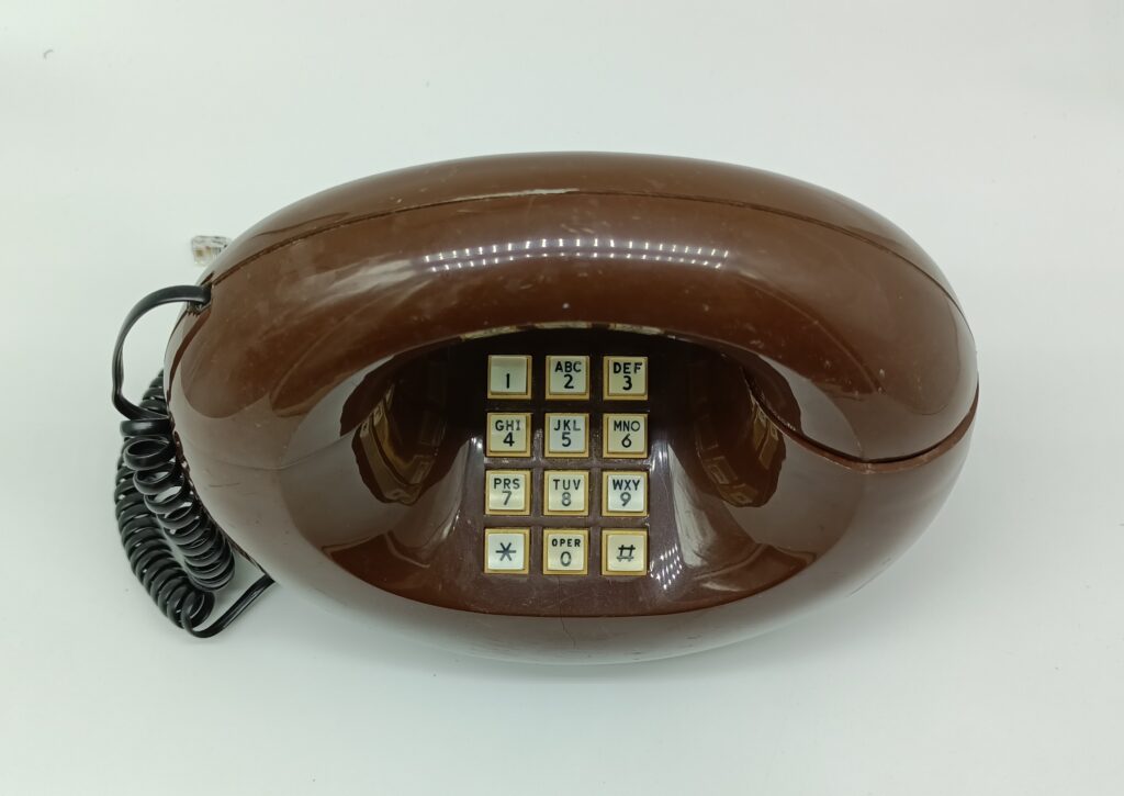 Brown Donut Phone - Singapore Pickers